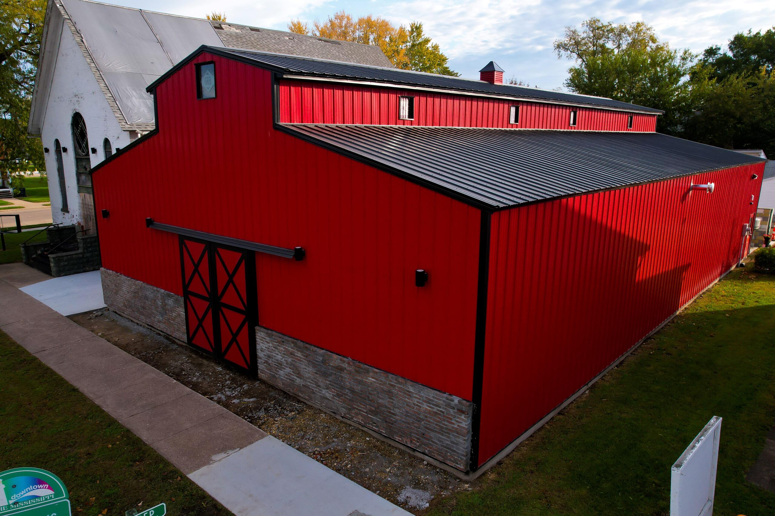 5 Roof Styles For Your Pole Barn - Clinton Engineering
